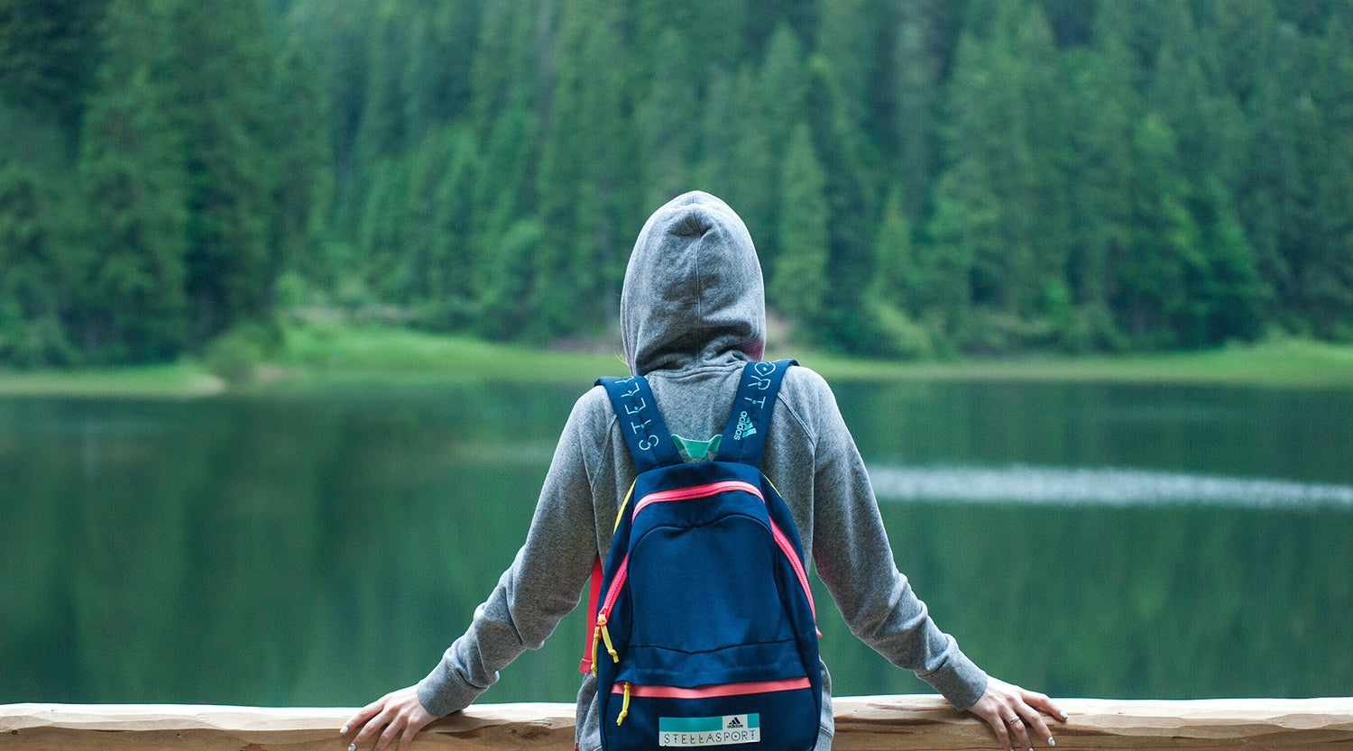 The Art of Being Alone – Bilingual Minds